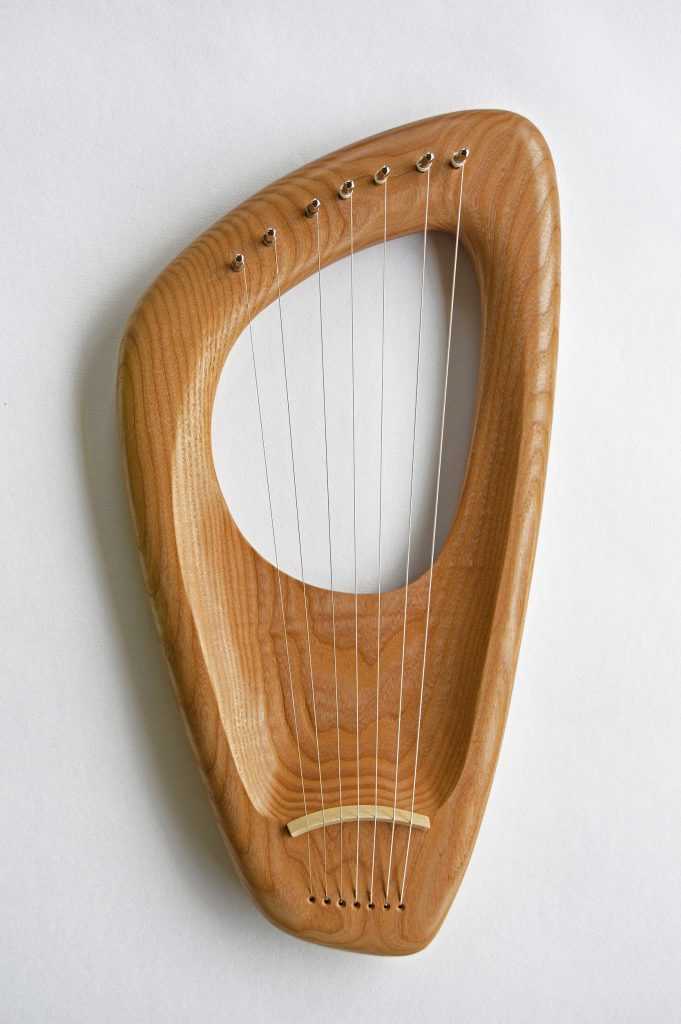 7 String Pentatonic Lyre, Ash Wood - NISORIA
